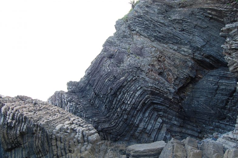 Fold of the Kayo Formation – Okinawa Hai
